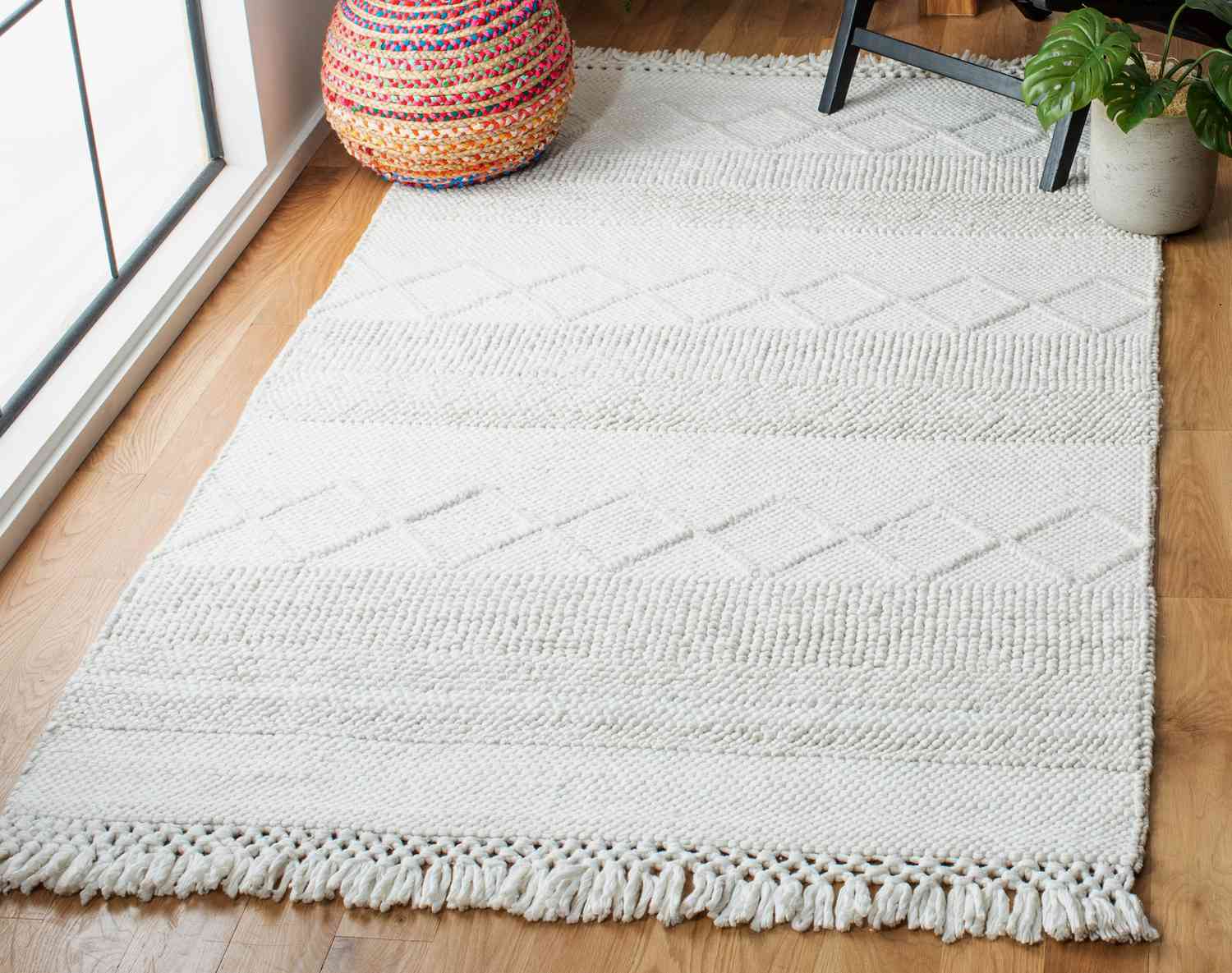 How Big is a 2x3 Rug? Your Guide to the Perfect Small Rug - Homformation