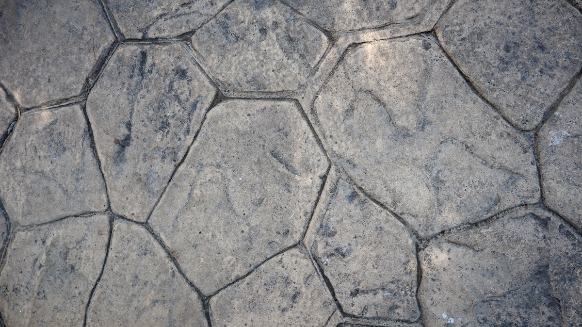 The Ultimate Guide to Floor Tile Patterns - Homformation