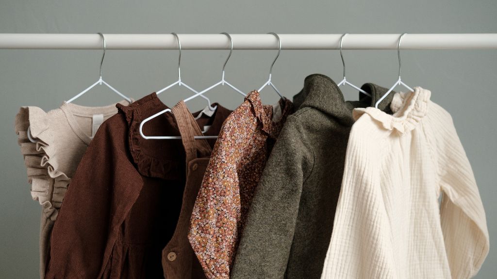 5 Laundry Tips to Make Your Clothes Last Longer - Homformation
