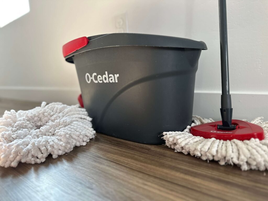 Can You Wash O-Cedar Mop Head by Hand or Machine? - Homformation